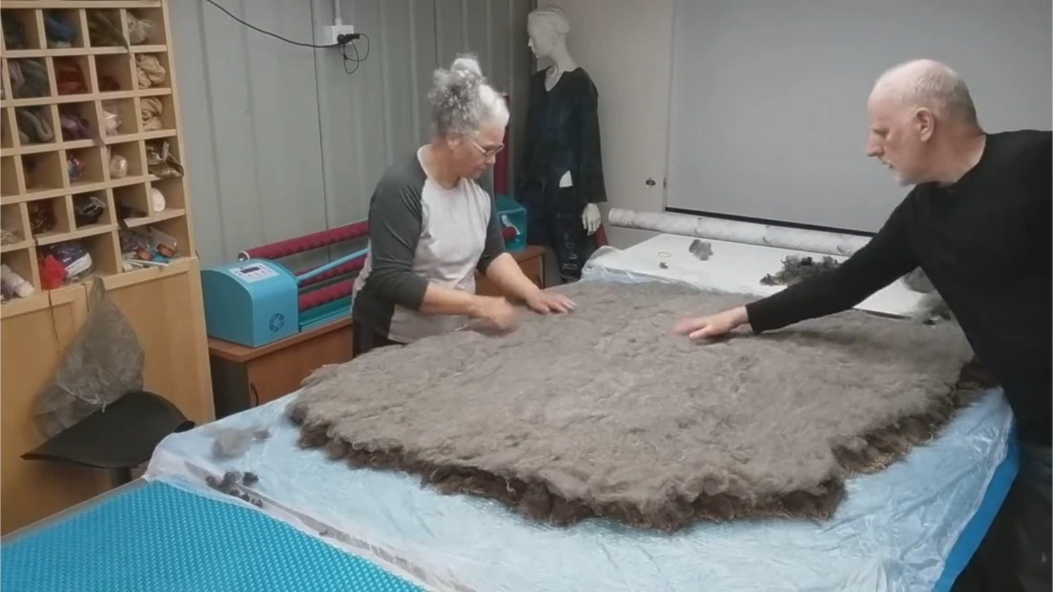 About Us - The Gentle Roller wet felt rolling machine – Gentle Roller ...